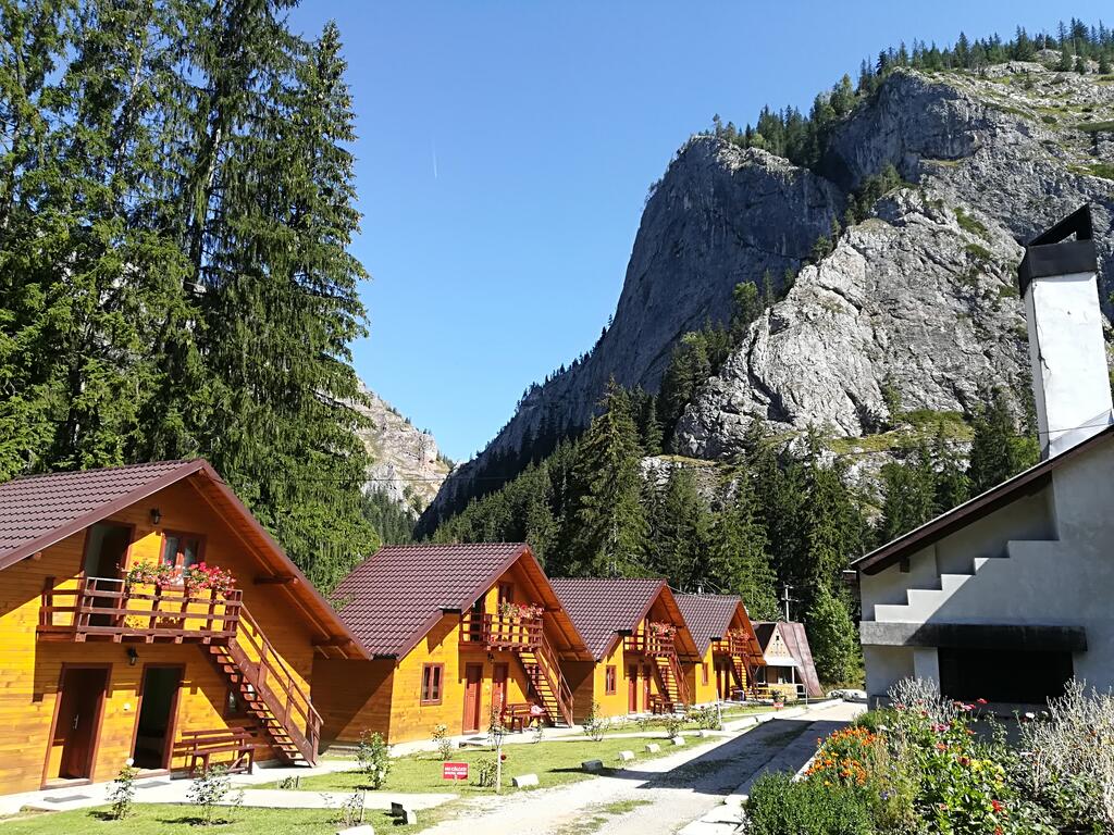 Cheile Bicazului - Aventureaza-te in cea mai pitoreasca zona a Romaniei ...